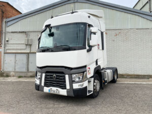 Used Renault Tractor Heads